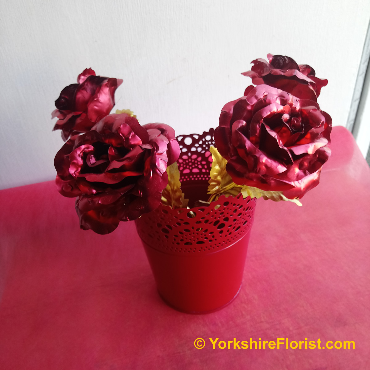 Yorkshire Florist: Metallic Red Foil Roses