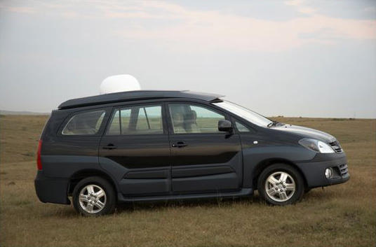 DC Innova: DC Lounge Innova Car