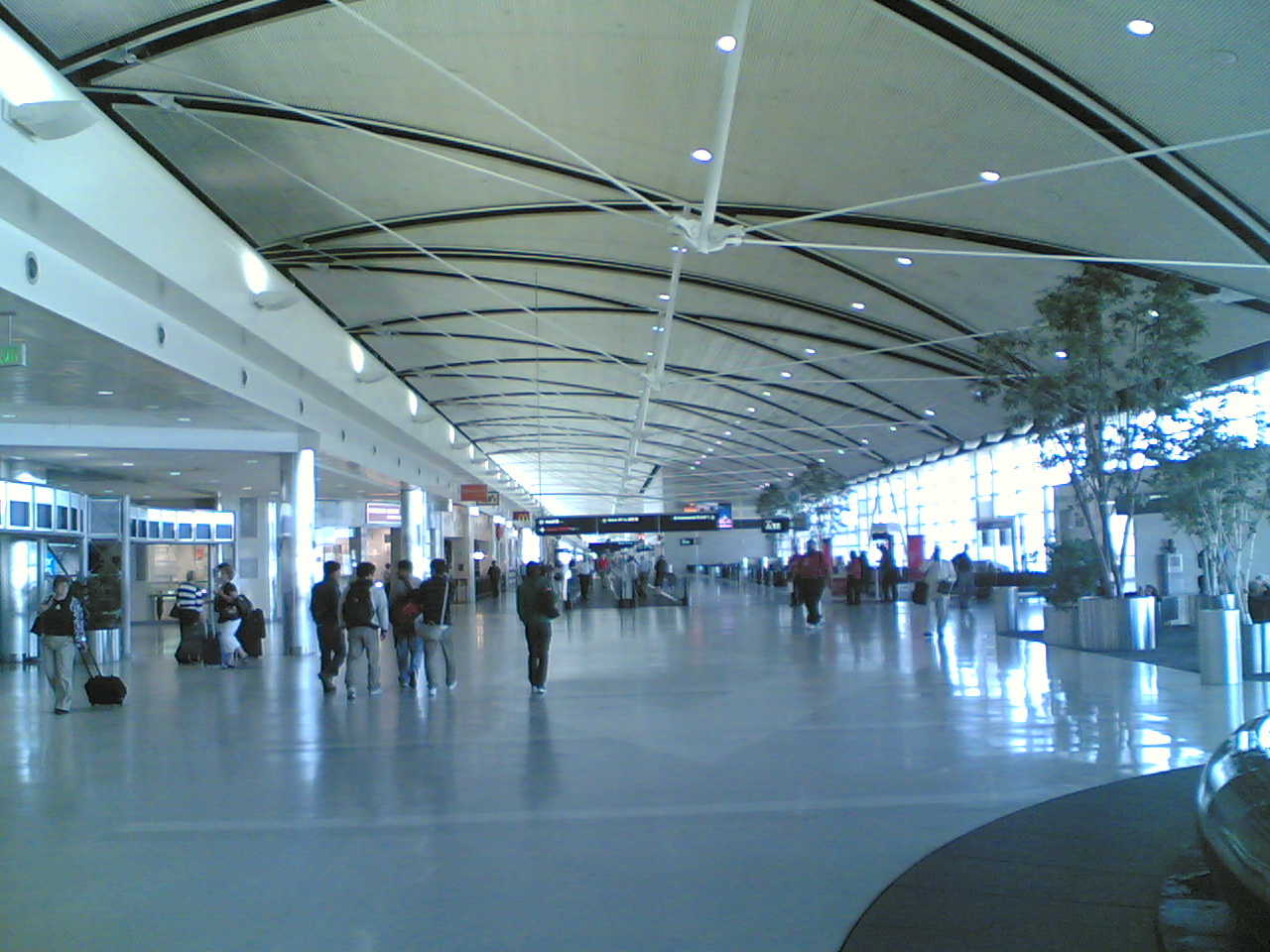 Travel and Tourism: Detroit Airport (McNamara Terminal), Michigan