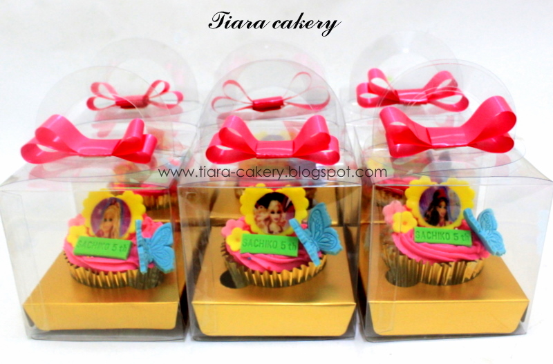 Tiara Cakery
