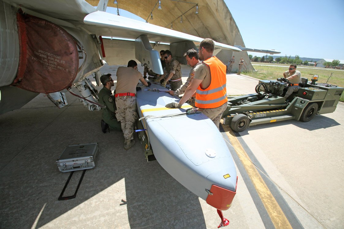 Historia y tecnología militar: El misil de crucero TAURUS, la punta de ...