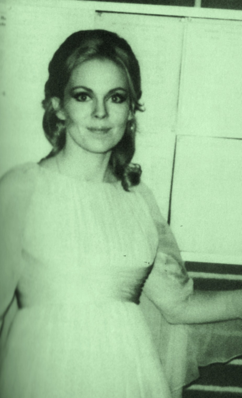 SHADOWS OF THE NIGHT: FIVE PHOTOS OF ANGELIQUE