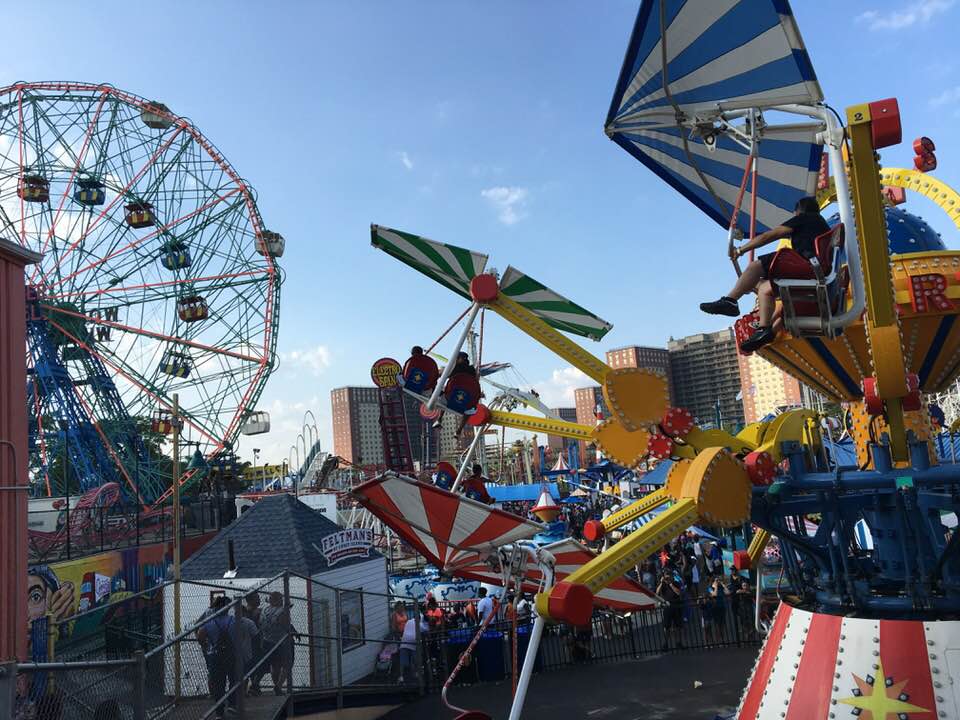 ALEX P. VIDAL: Iloilo beaches and Coney Island