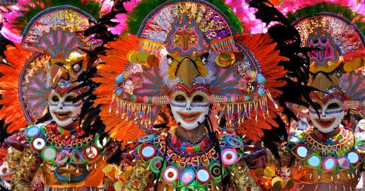 29 Colorful Festivals and Celebrations Around the World