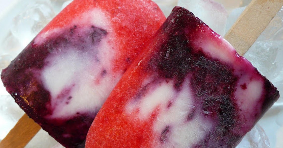 Joyously Domestic: Berry Swirl Ice Pops