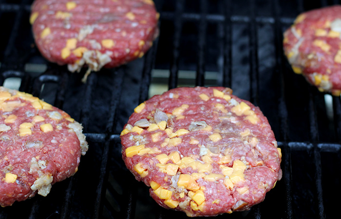 Triple Berry Iced Tea Recipe - Everything Pretty