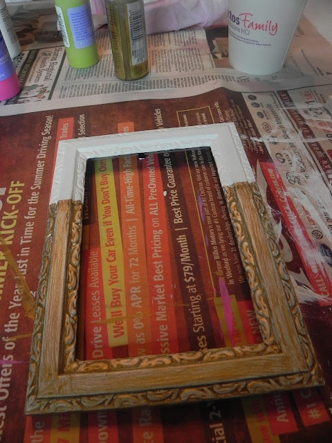 The Petite Chronicles: DIY: Painted Frames