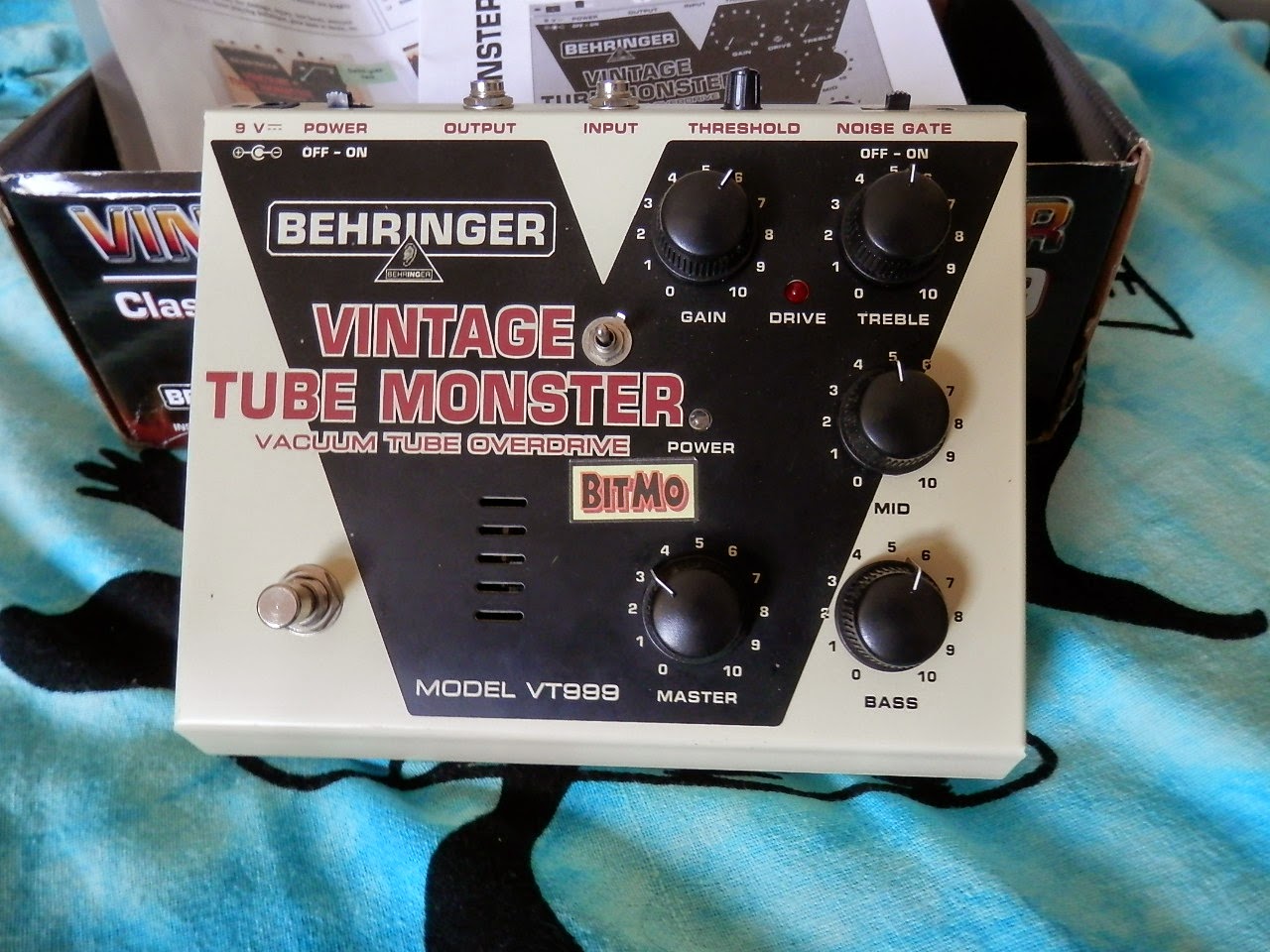 Behringer Vintage Tube Monster - VT999 - BitMo mod