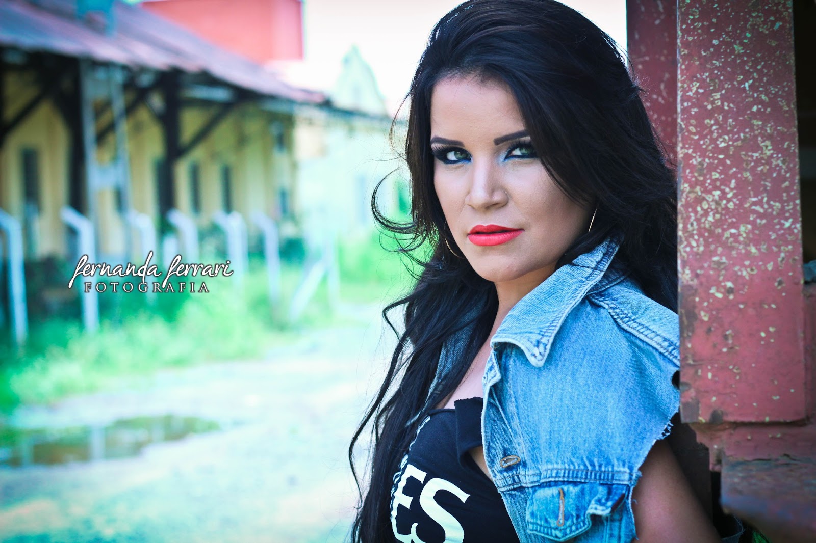 Fernanda Ferrari : Ensaio - Paola Machado