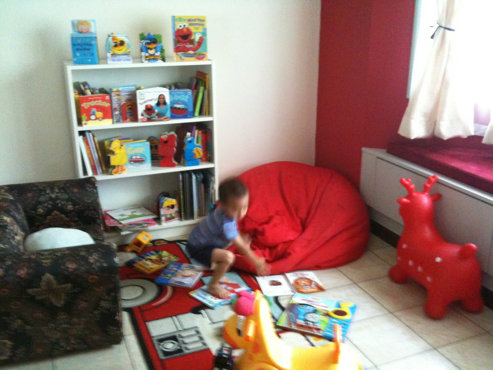 Heidi Actually: Views of Our New Reading Corner