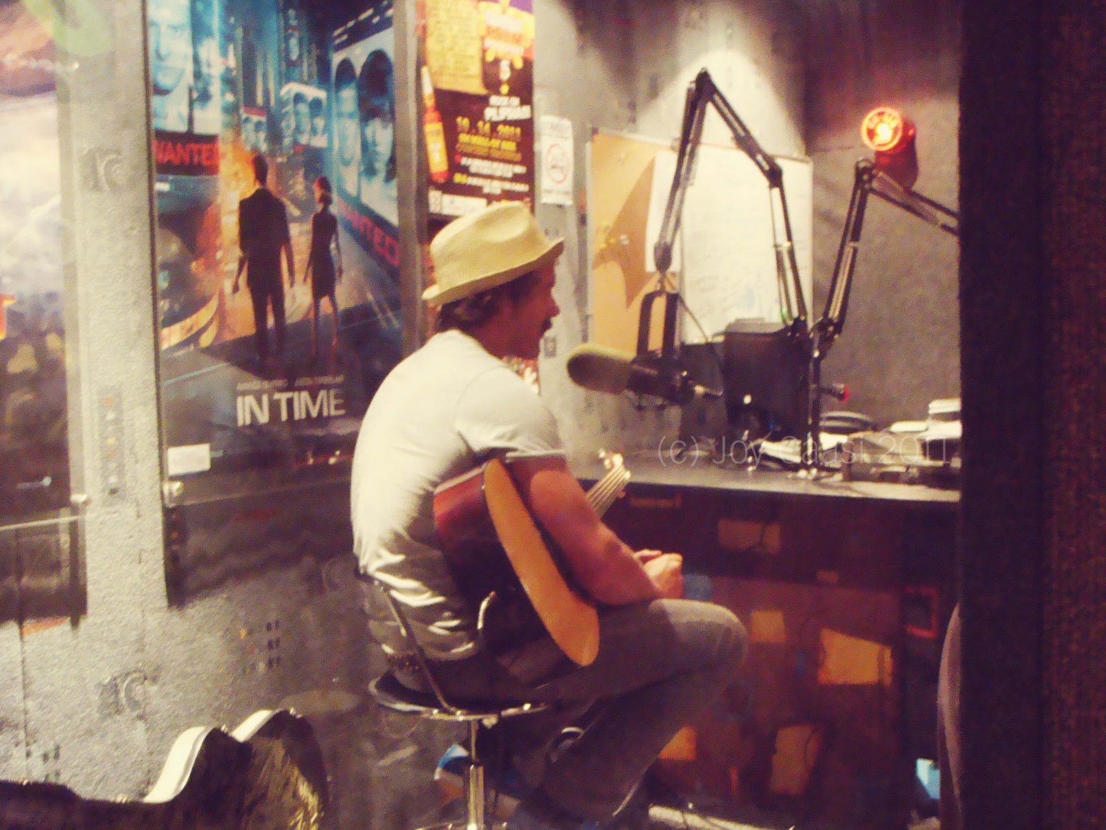 Donavon Frankenreiter @ Jam 88.3 — The Thrift Trip - A mother and ...
