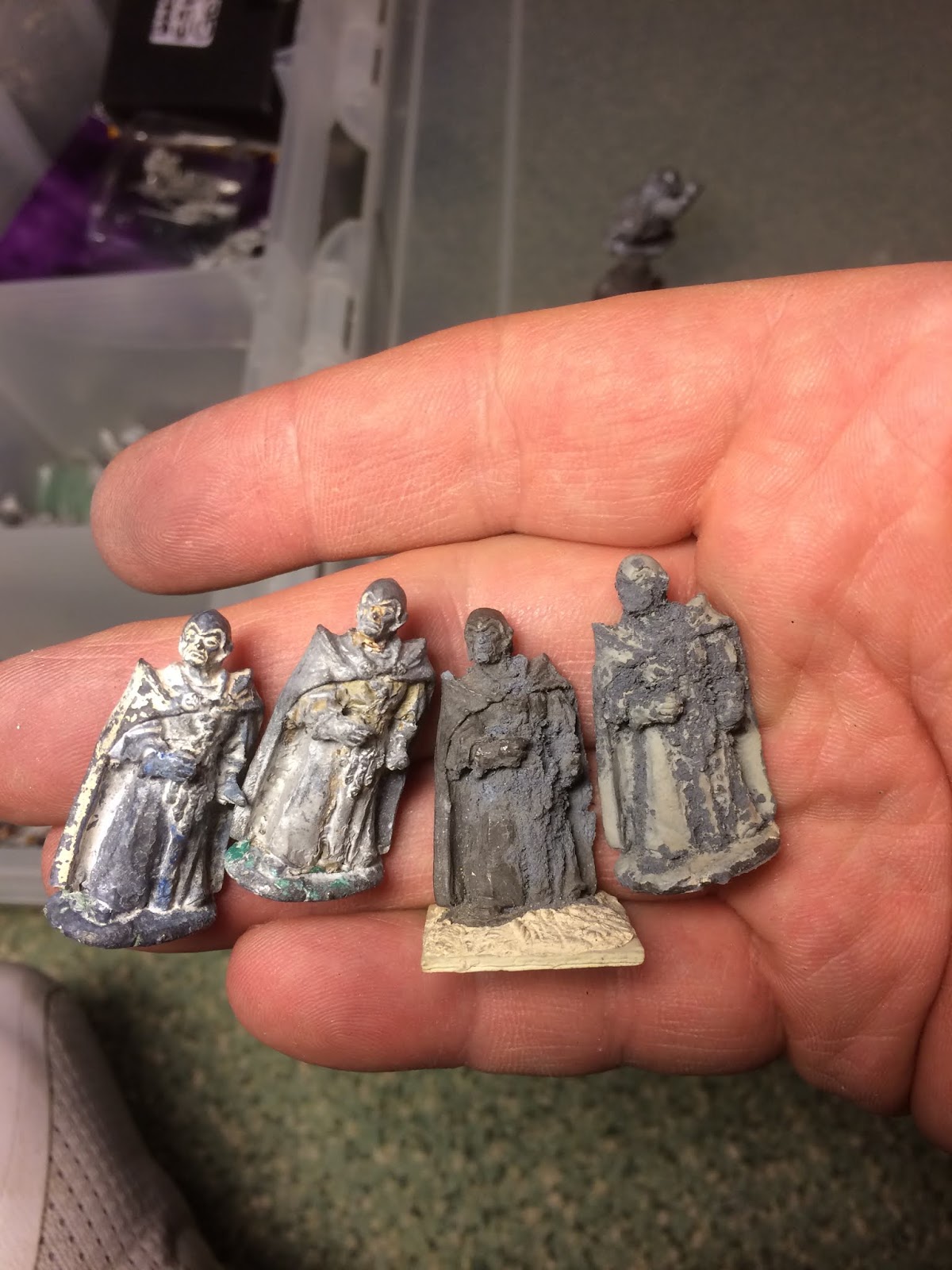 iron mitten: The Terror Of Lead Rot!