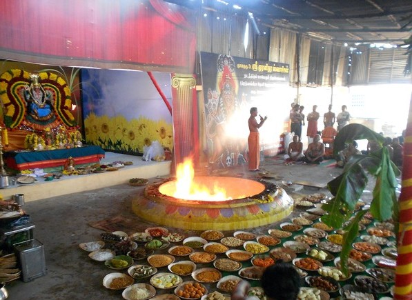 Danvantri Peedam - Universal Peedam: Amavasai Yagam - Pratyangira Devi ...