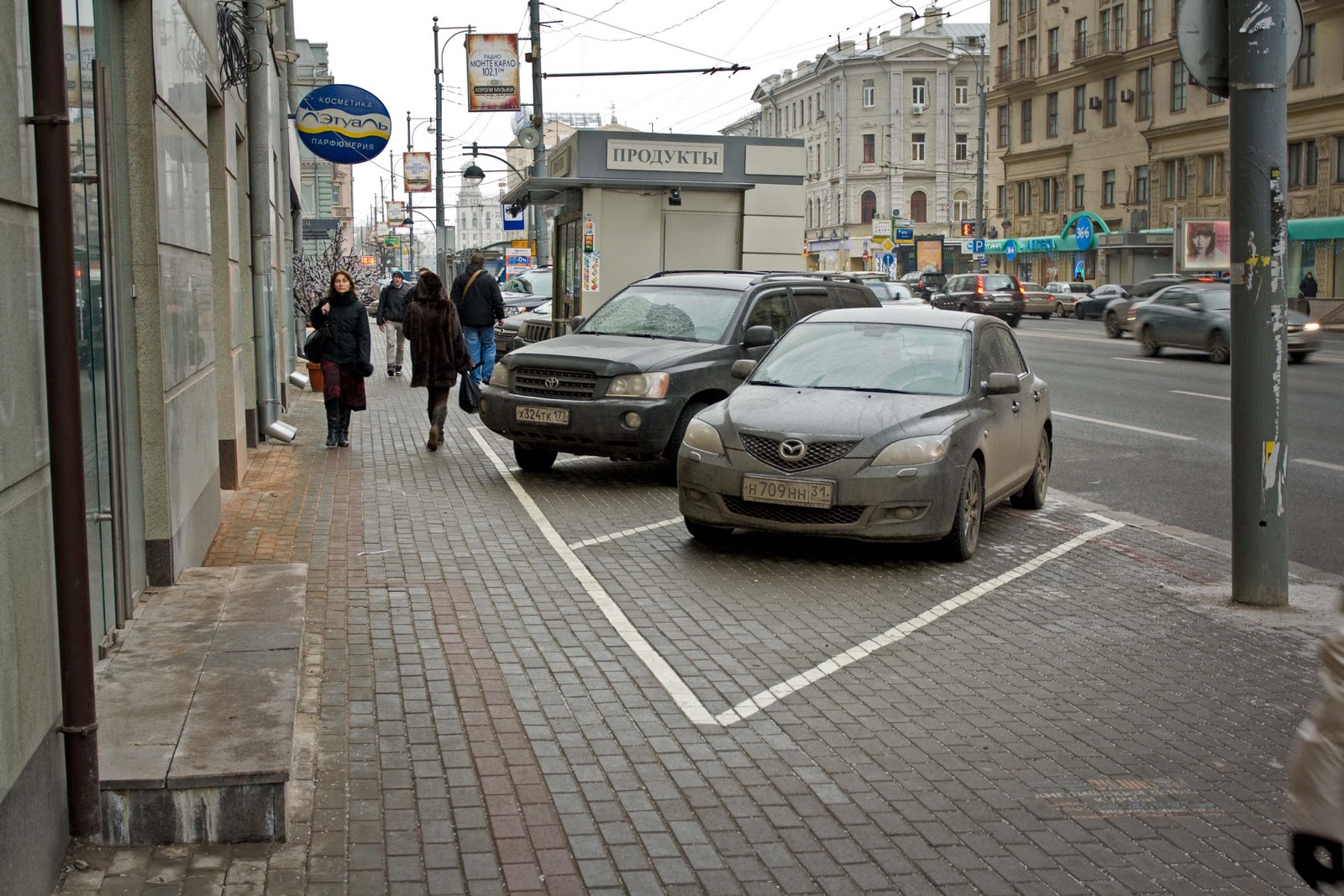 Three years in Moscow: Car parking