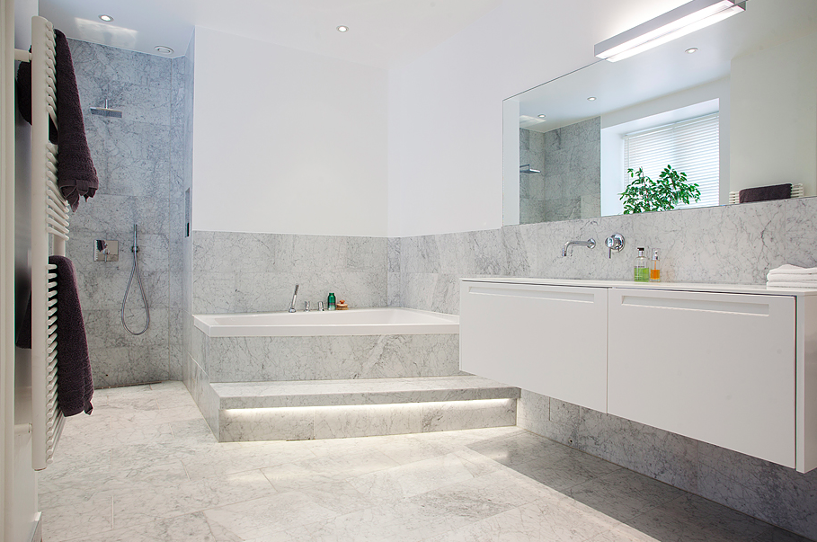 studio karin: ......OCH CARRARA BADRUM OCKSÅ