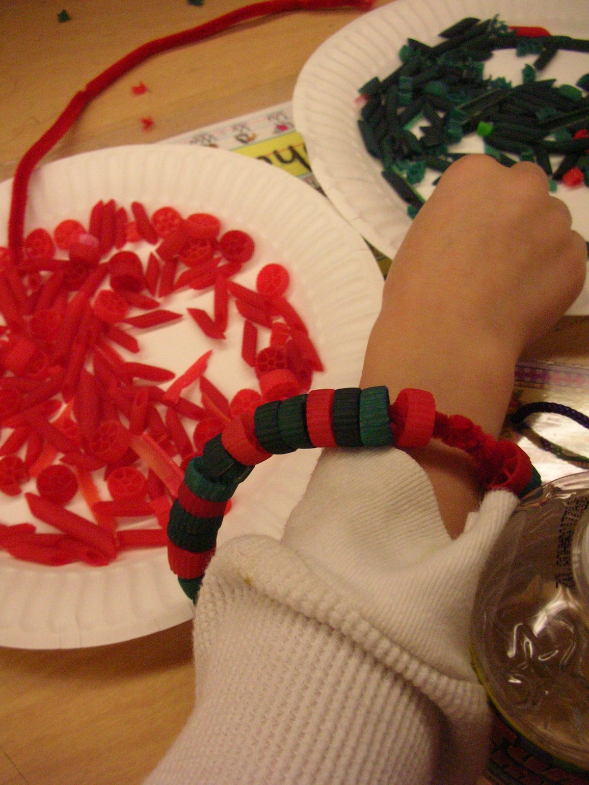 Kindergarten Kids: Noodle Pattern Necklaces