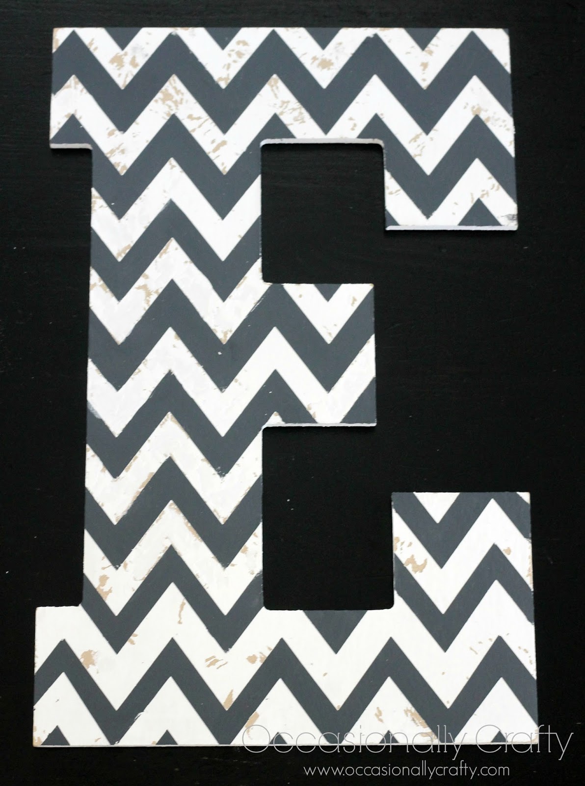 Chevron Pattern With Initials E