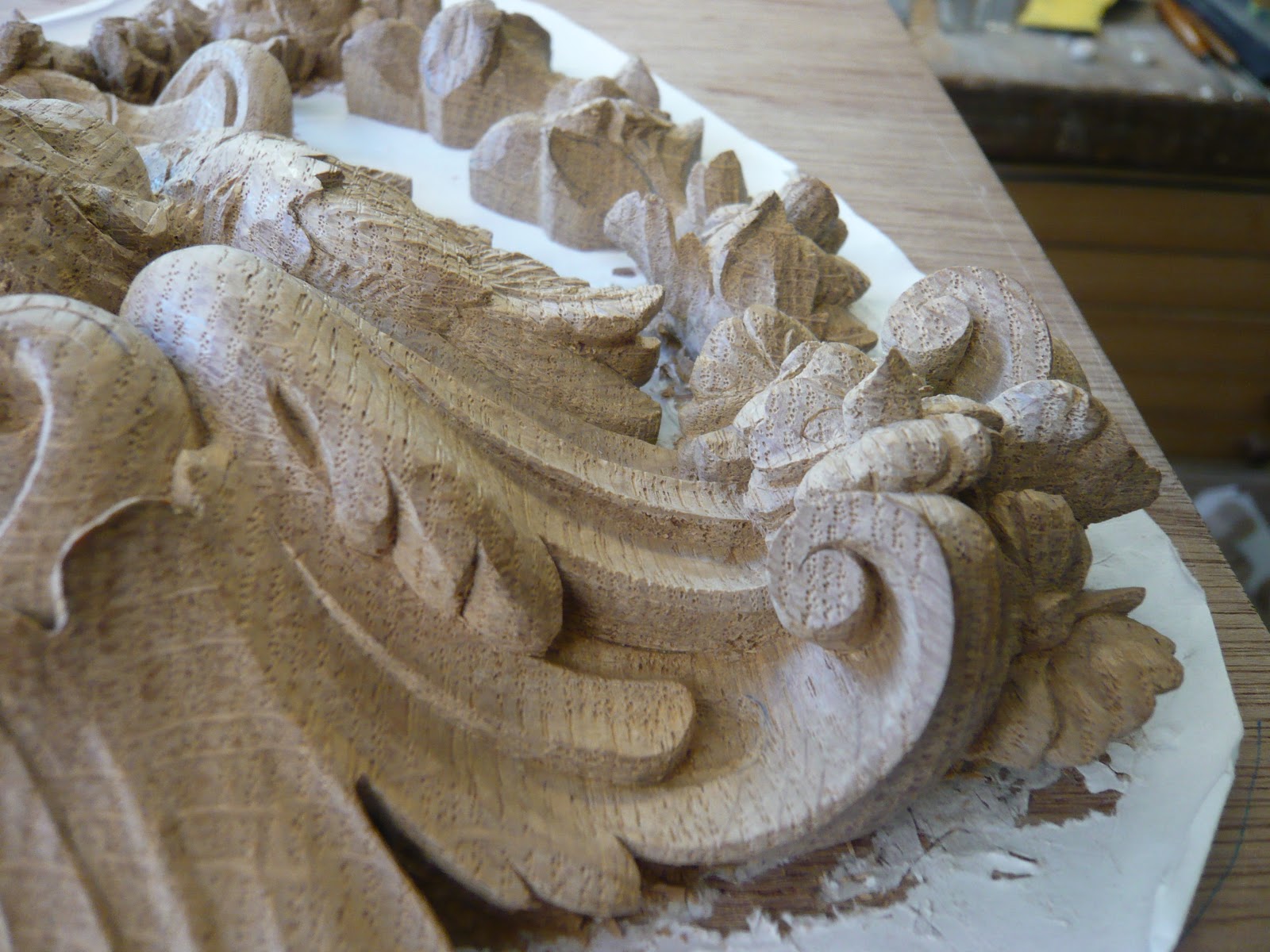 ORNAMENTAL WOODCARVER Patrick Damiaens: ROCOCO ORNAMENTAL CARVING ...