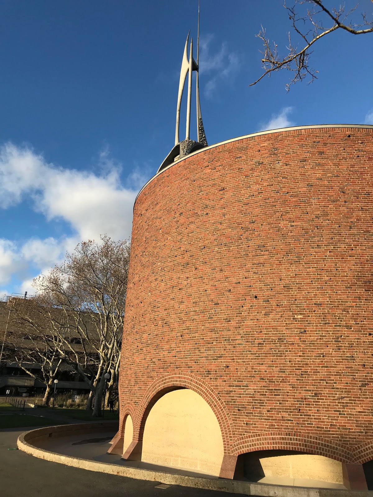 Tocho T8: EERO SAARINEN (1910-1961): THE MIT CHAPEL (LA CAPILLA DEL ...