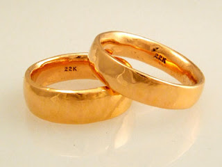 JEWELRY DESIGNS: The Ring of Gold Photos