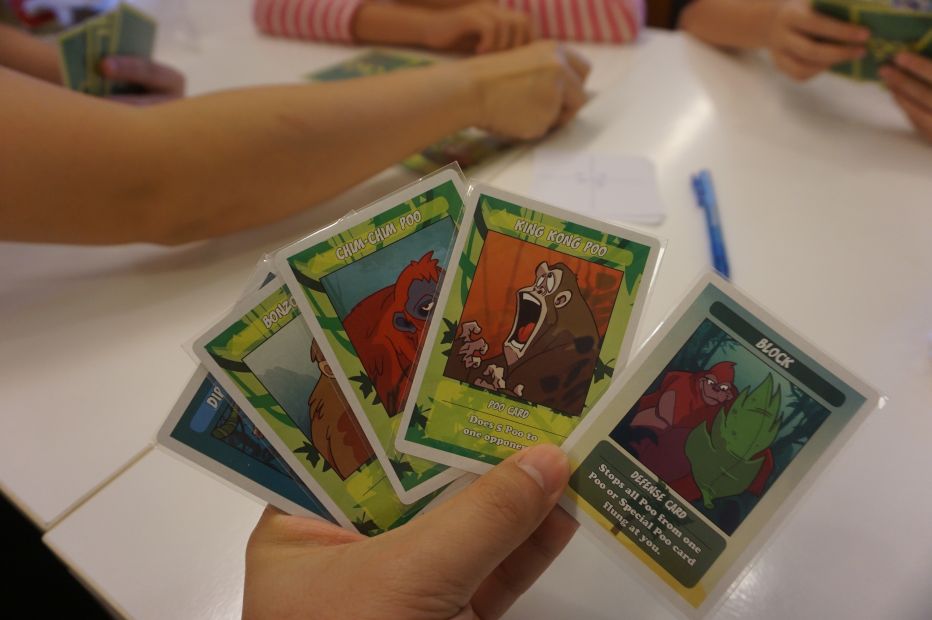 Hiew's Boardgame Blog: Poo: The Card Game