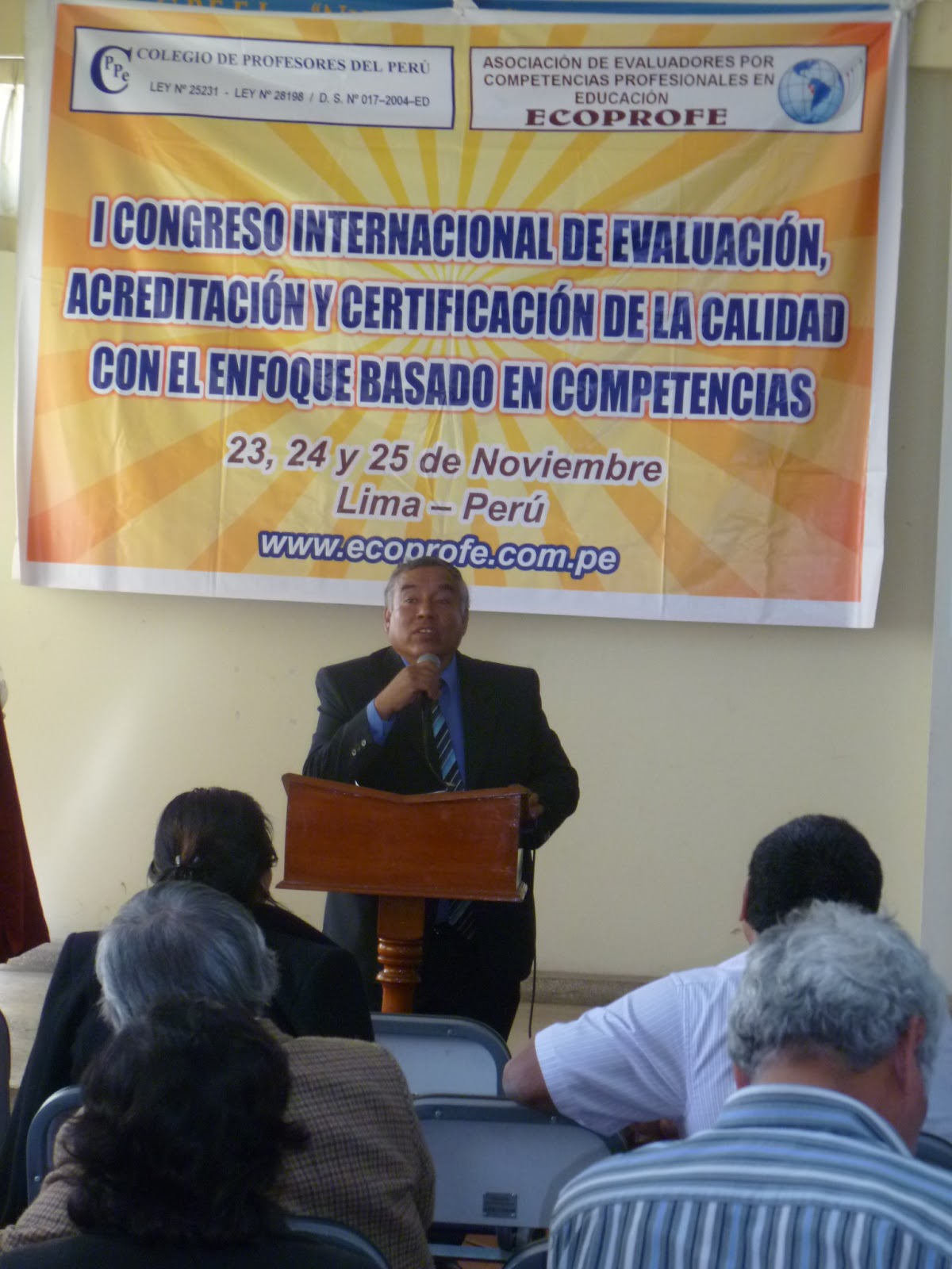 ALCIDES TORRES PAREDES: noviembre 2012