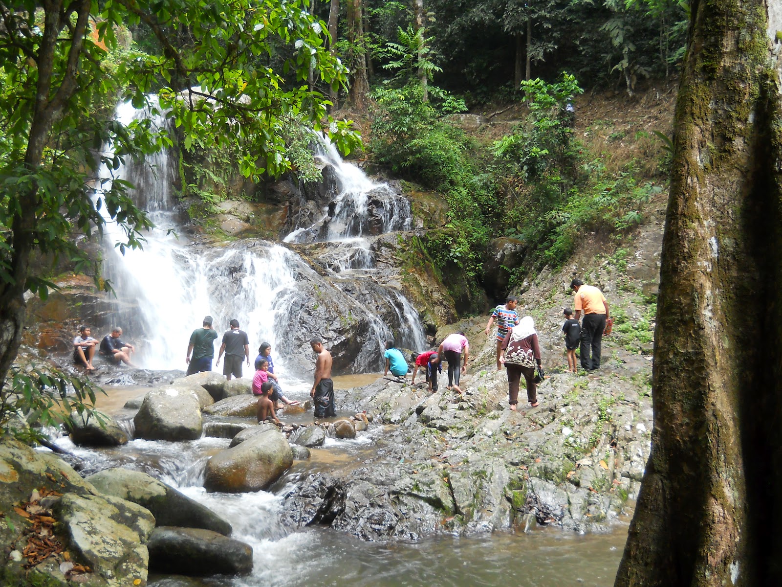 ohoiii: JERAM TENGKEK - Hutan Lipur yang Power