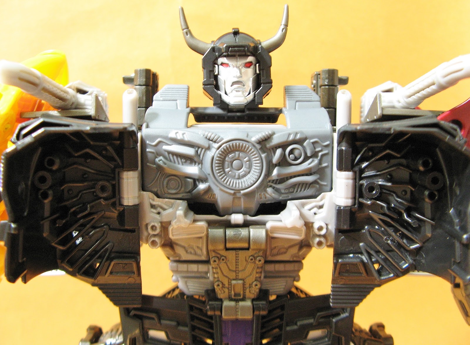 Transformers Unite Warriors UW-02 Decepticon Stunticons MENASOR IDW變形金剛 ...