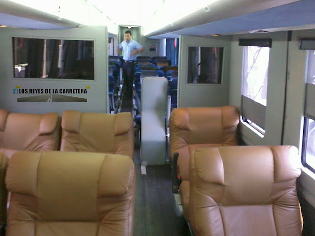 Interior del Lions Coach del Transpais Servicio Unico Mix.