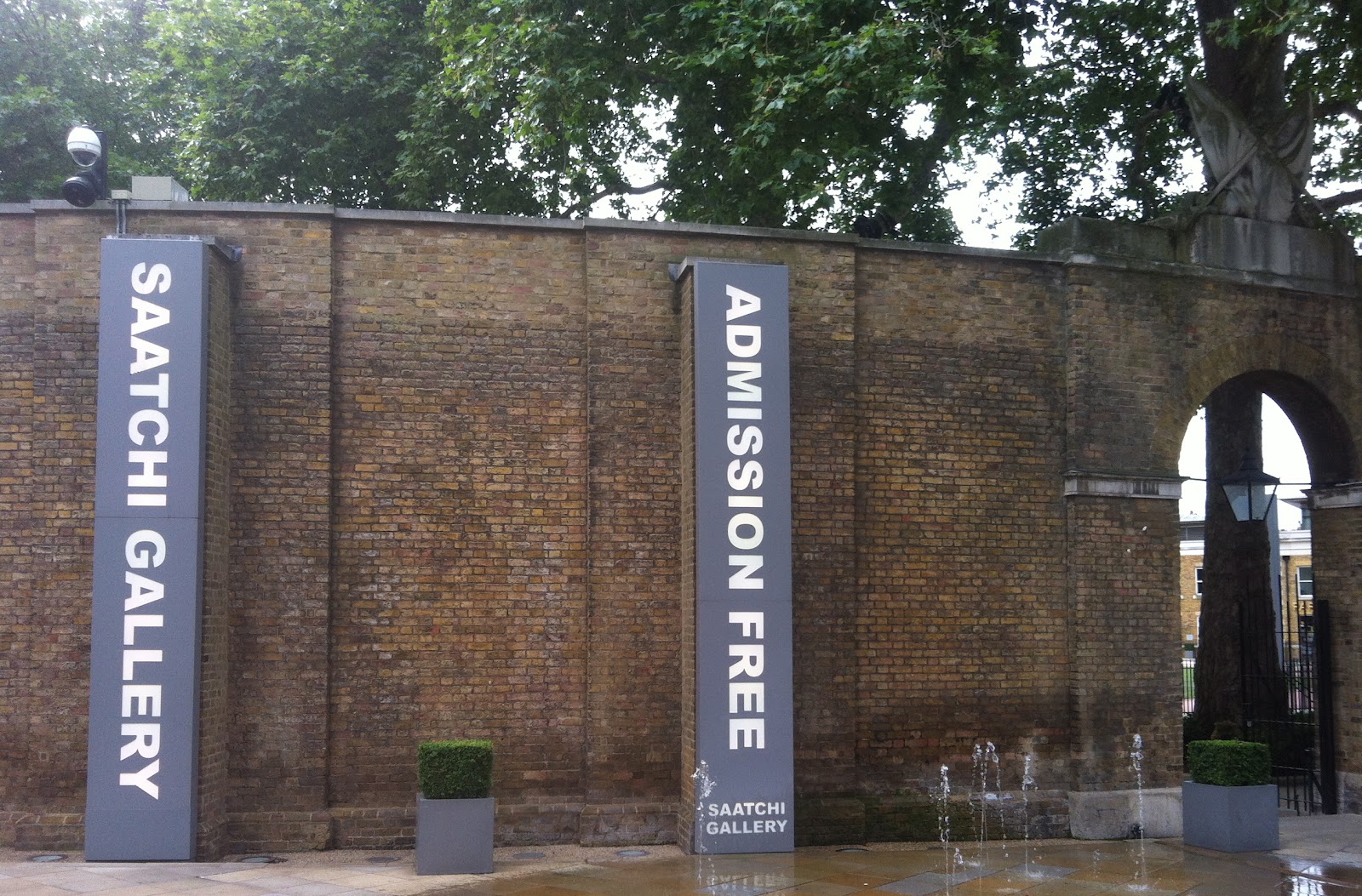 London - Girl About Town: Saatchi Gallery: Korean Eye 2012