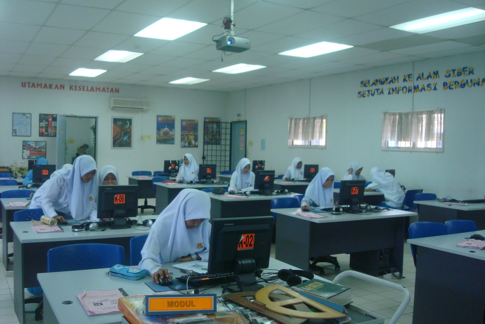 ICT PANEL: ICT CLASS FORM 4