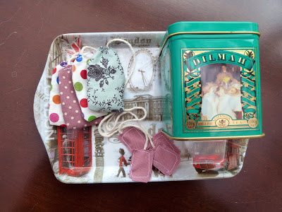 Calli's Crossing: DIY Fabric Tea Bags