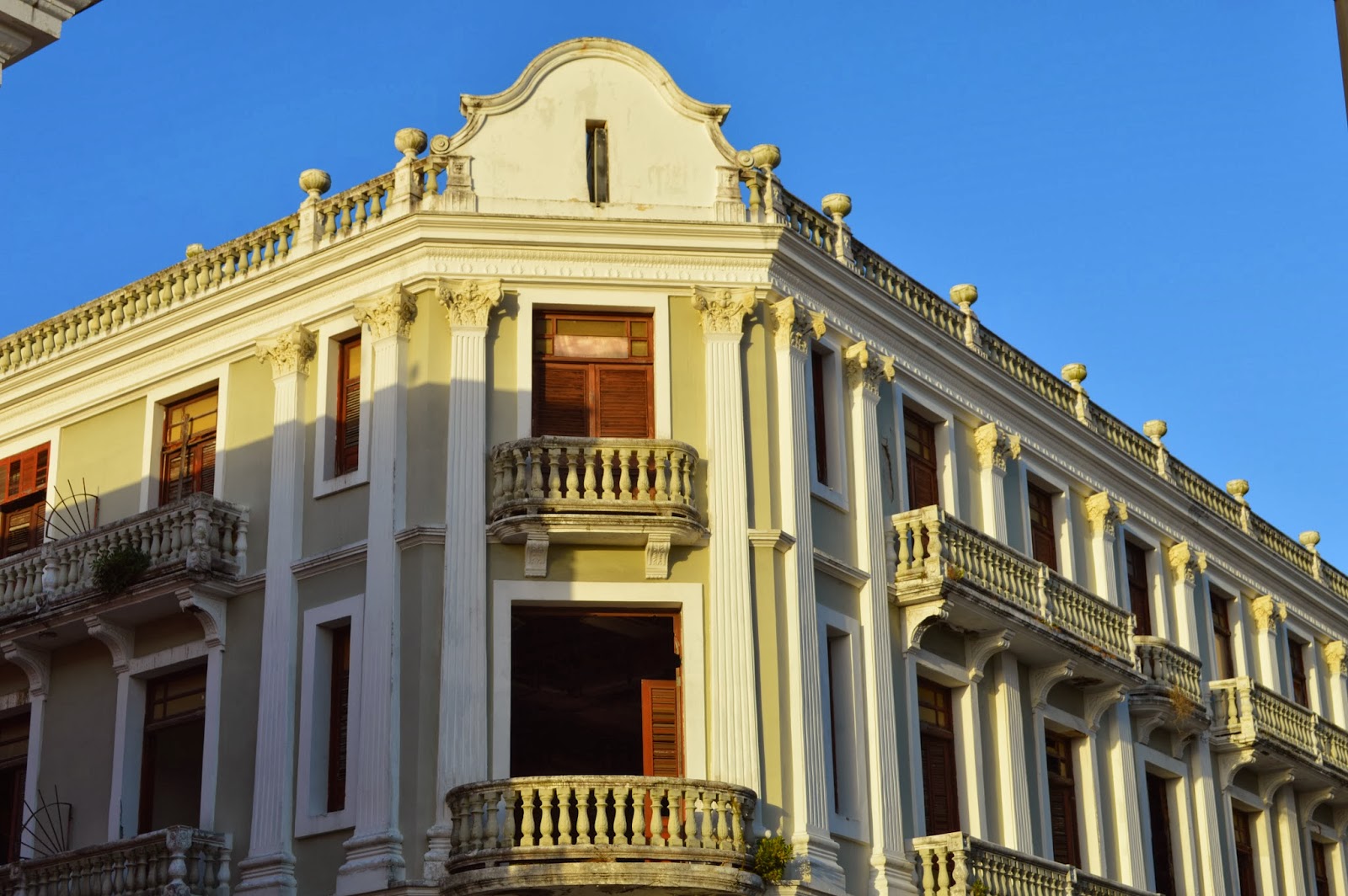 El Placer de la planificación de viajes: Conozcan mi pueblo de Arecibo