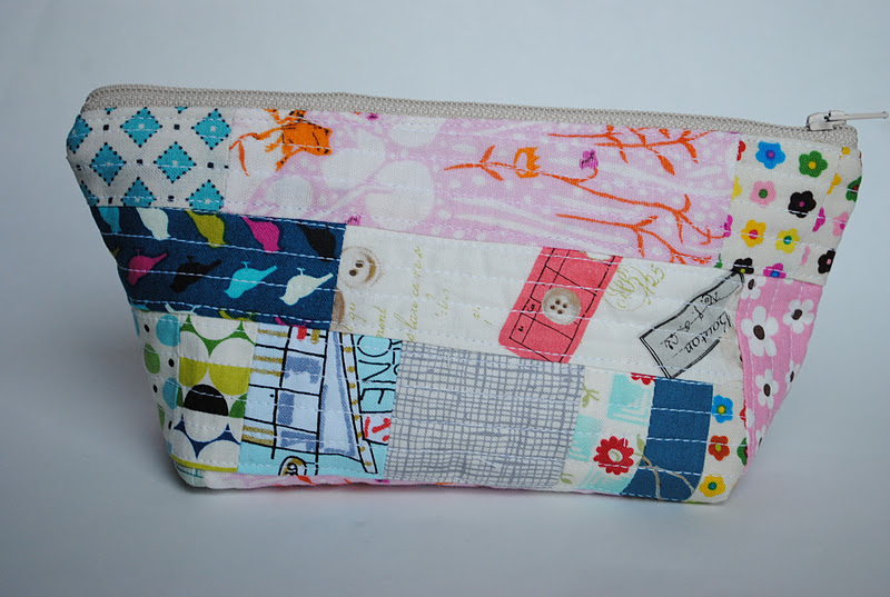 1/4" mark: Patchwork Zipper Cases
