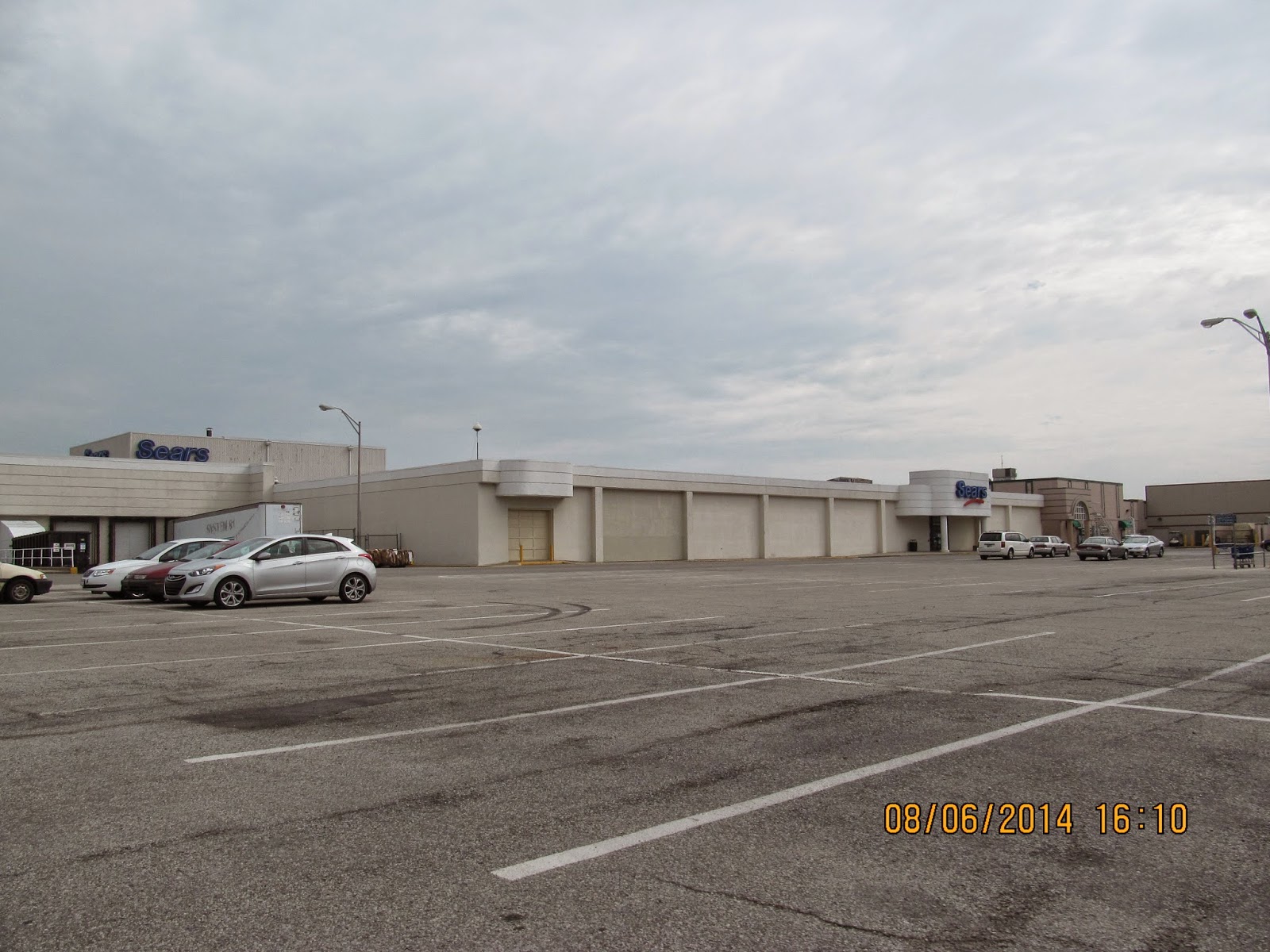 Trip to the Mall: Green Tree Mall- ( Clarksville, IN)