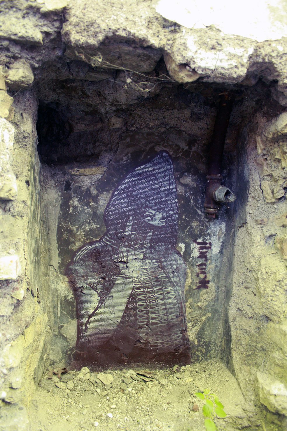 Street Art By ArtFlyMovie: JB ROCK - A Figure of Rome's Street Art Scene