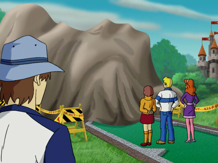 What's New Scooby-Doo: A Terrifying Round with a Menacing Metallic Clown