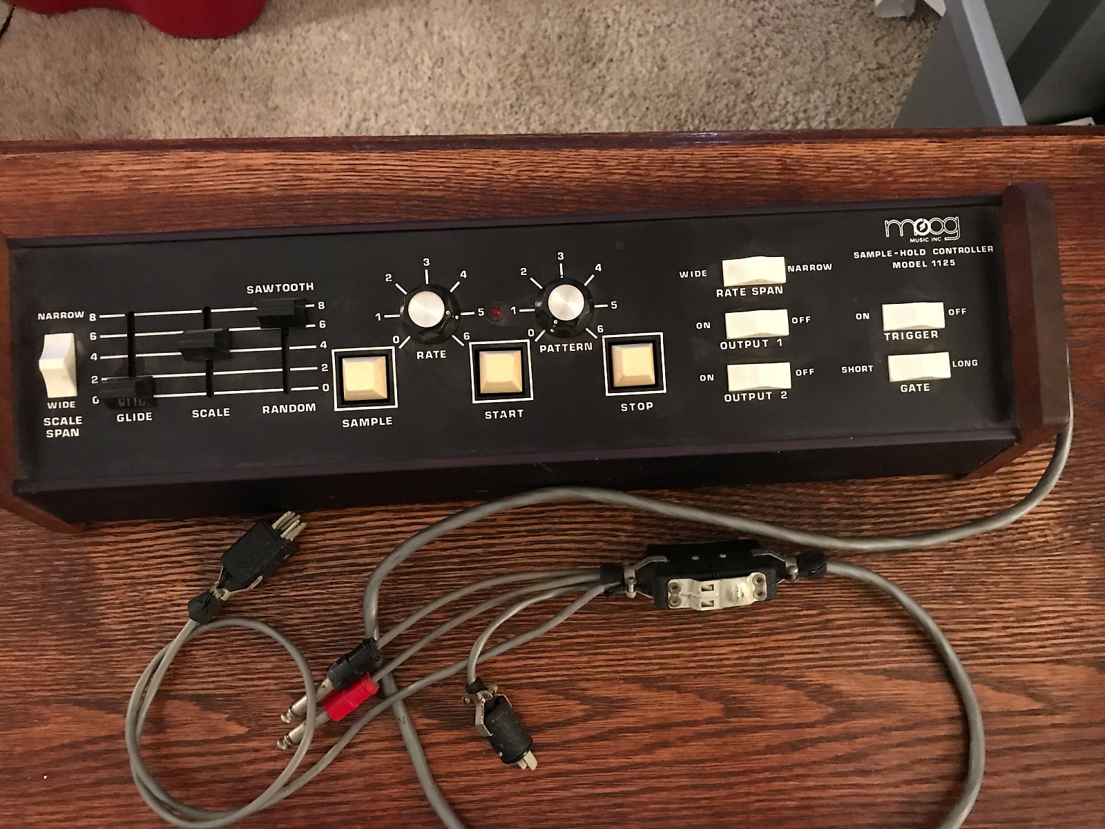 MATRIXSYNTH: Moog Sample Hold Controller Model 1125 Black SN 1970