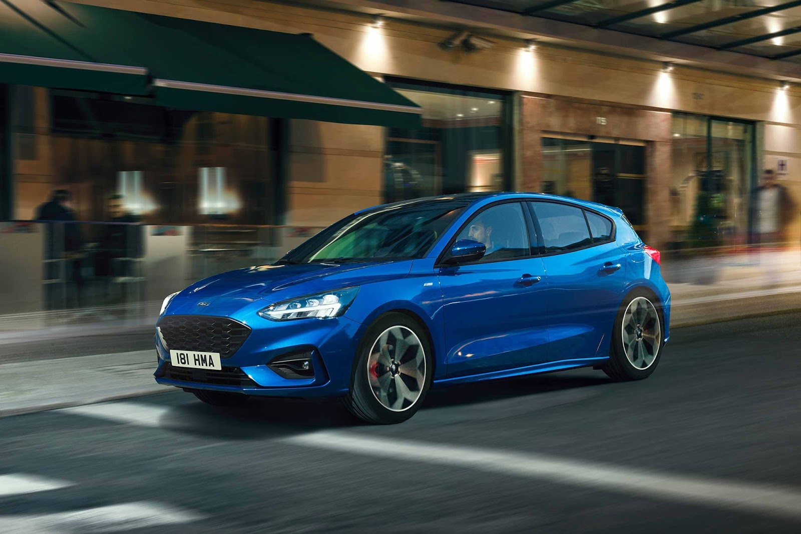 PREMIERA: Ford Focus MK IV - Wokół Motoryzacji
