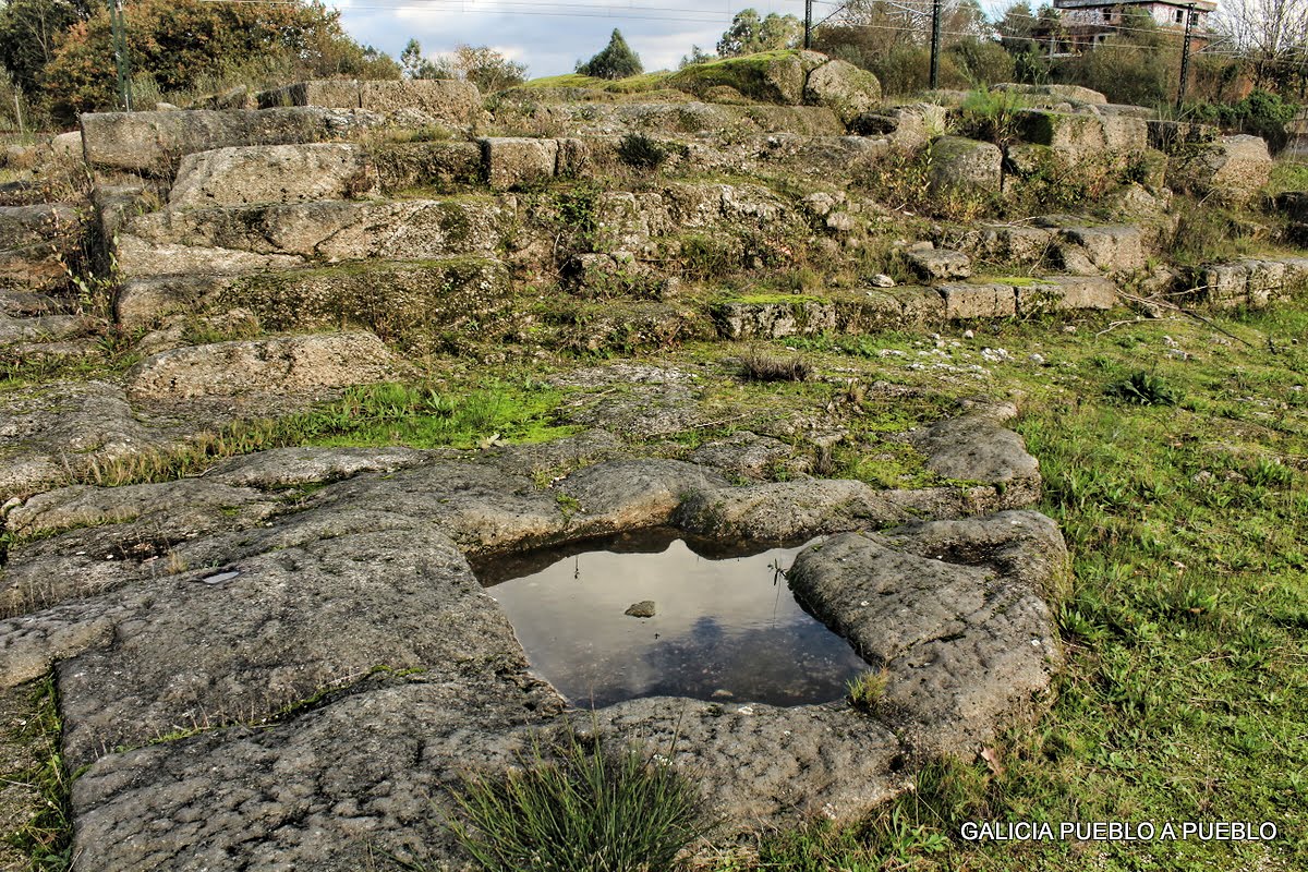 GALICIA PUEBLO A PUEBLO: CASTELO DA ROCHA FORTE, SANTIAGO DE COMPOSTELA