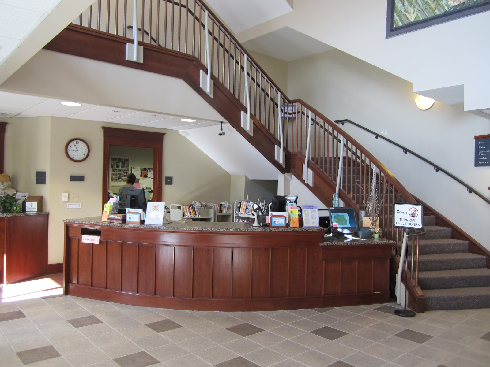 Schinag-O-Blog: Newburyport Public Library Foyer