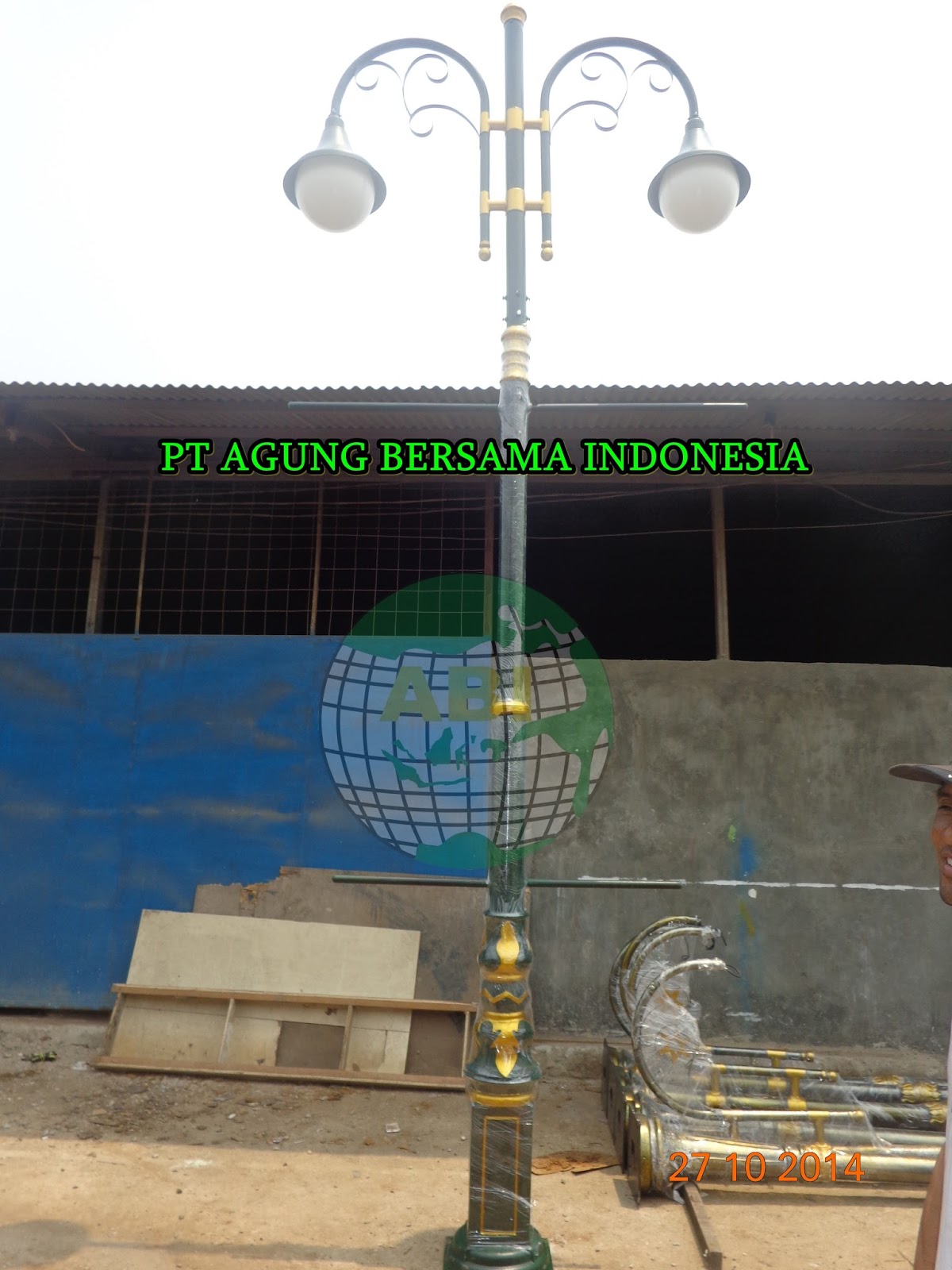 Harga Tiang Lampu Taman Bulat - Jual - Tiang Lampu Taman | Tiang Lampu ...