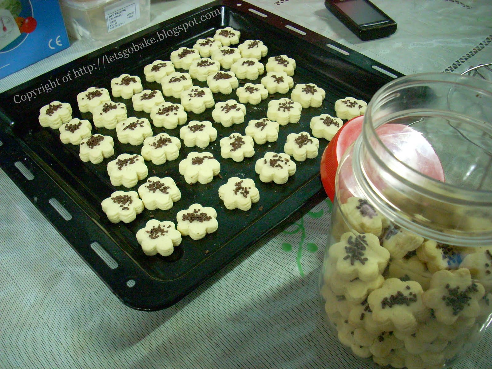 Mom's Kitchen: Biskut Sagu