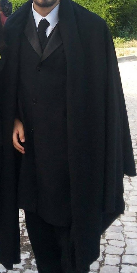 Dvra Praxis: Breve História do Traje