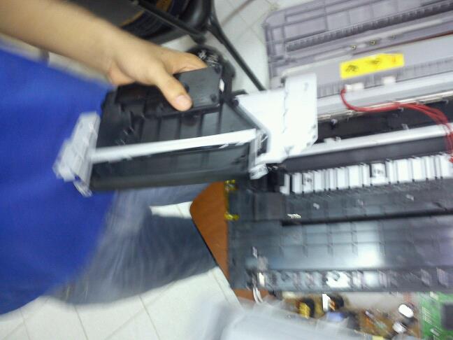 COMPONENTES DE HARDWARE: IMPRESORA LASER