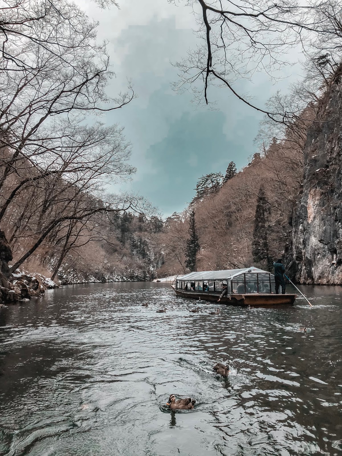 Geibikei Gorge in Winter - Stella Lee ☆ Indonesia Beauty and Travel Blog