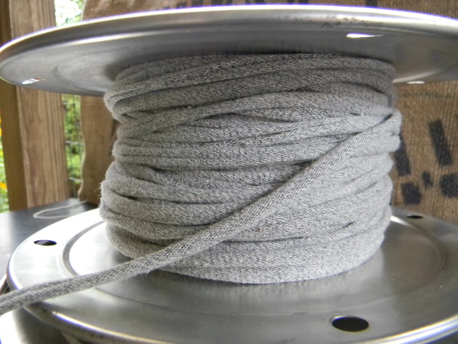 Artistic Endeavors 101: Let's Make Jersey Yarn from a T-Shirt: A DIY ...