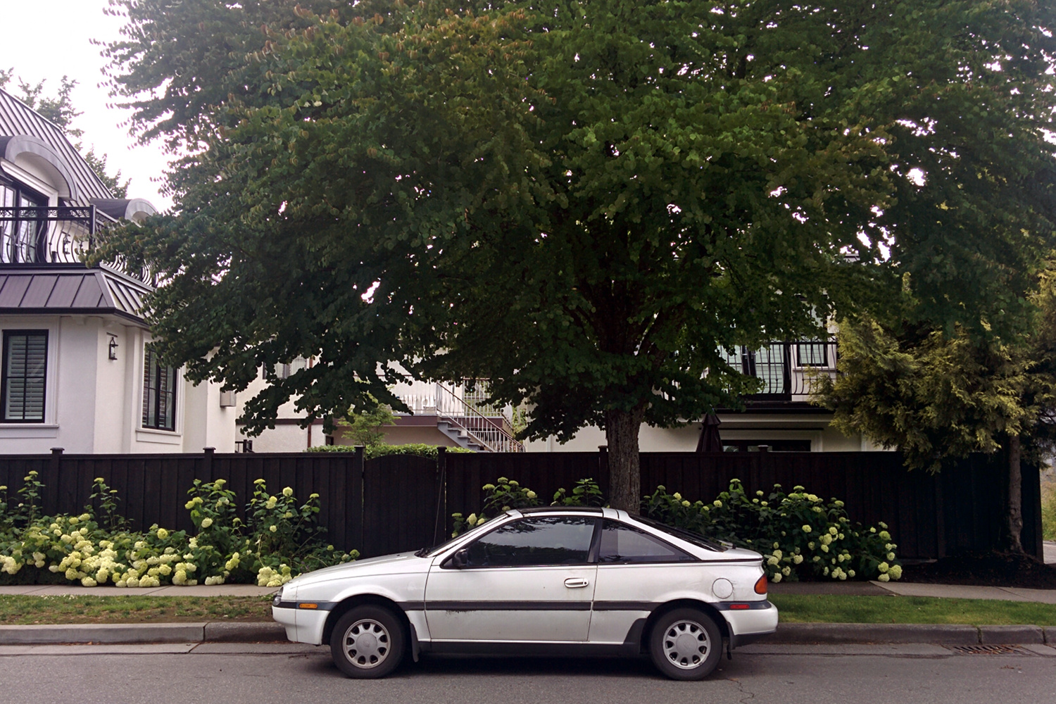 Old Parked Cars Vancouver: 1992 Nissan NX1600
