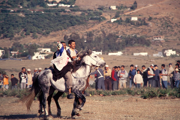 SENDERISMO EN EL RIF/RANDONNÉES DANS LE RIF: FESTIVAL MATA DE CABALLOS ...
