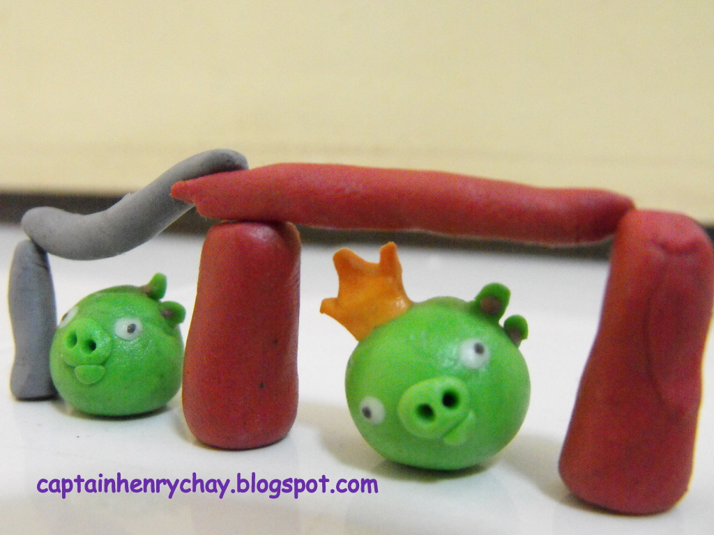 Modelling Clay Angry Birds